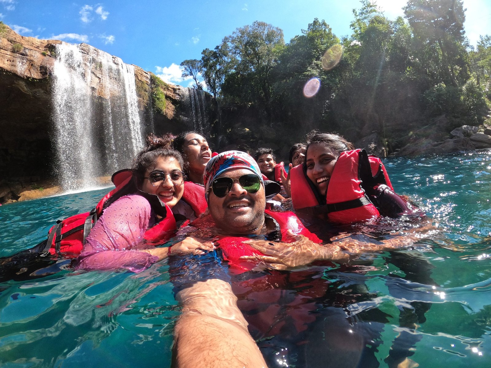 DASARA SPL - MAGICAL MEGHALAYA - ABODE OF CLOUDS @ 14999 INR - HTC ...